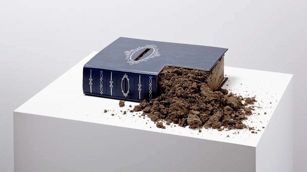 «Стыдно быть человеком»: как искусство помогает переосмыслить травмы ...