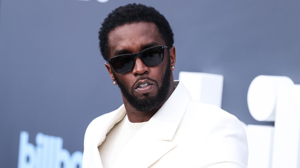 Рэпера Diddy обвинили в сексуализированном насилии над 10-летним ...